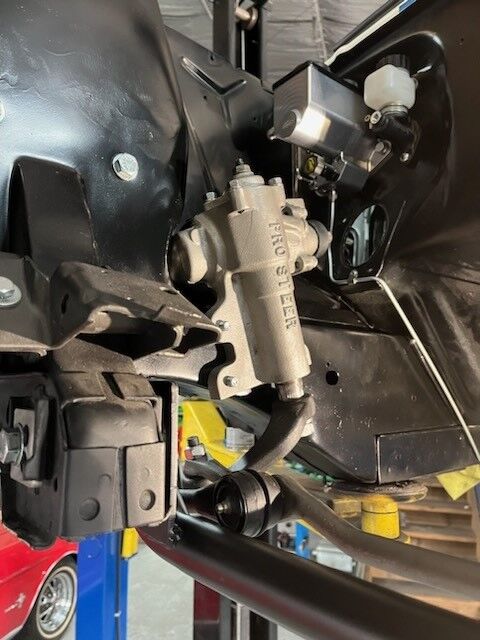 1964 - 1970 Mustang Integral Power Steering Box - RHD